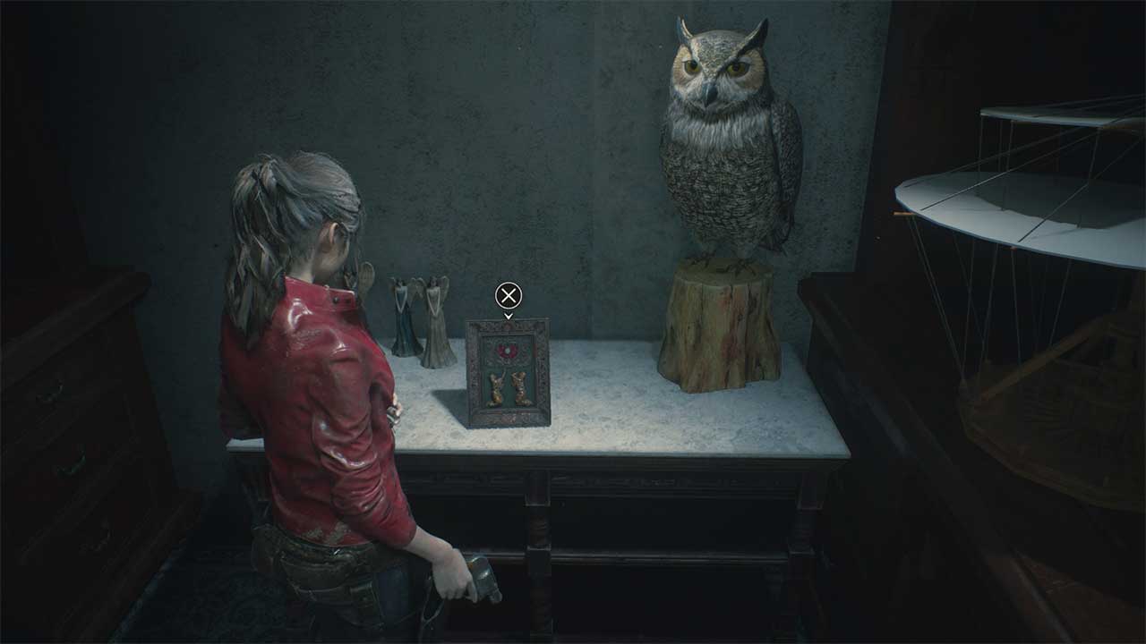 Resident Evil 2 How to Get the Heart Key | Attack of the Fanboy