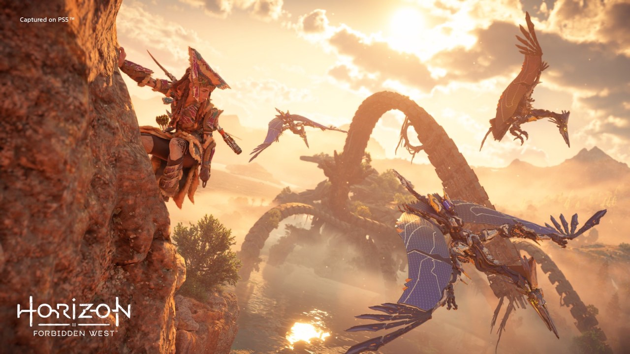 New Horizon Forbidden West Gameplay Shows Giant Slitherfang Enemy ...