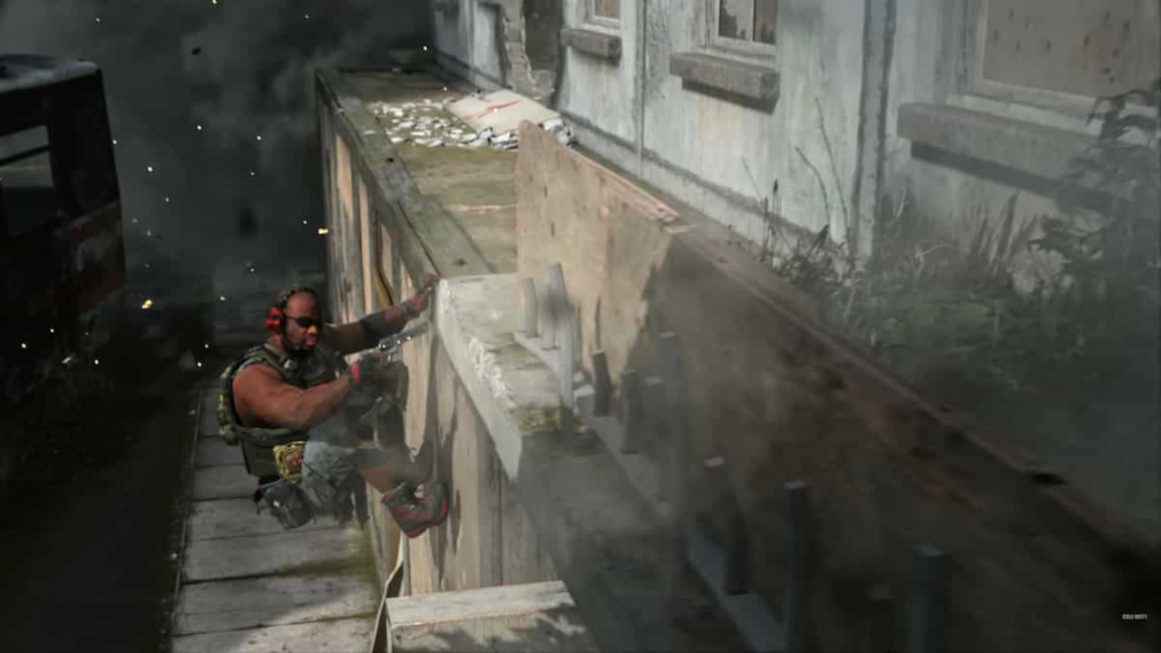 How to Ledge Hang in Modern Warfare 2 | Attack of the Fanboy