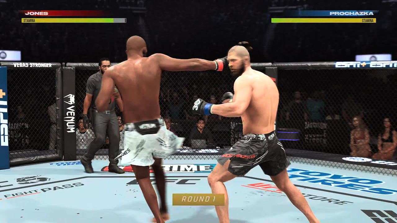How to Perform the Spinning Backfist in UFC 5 | Attack of the Fanboy