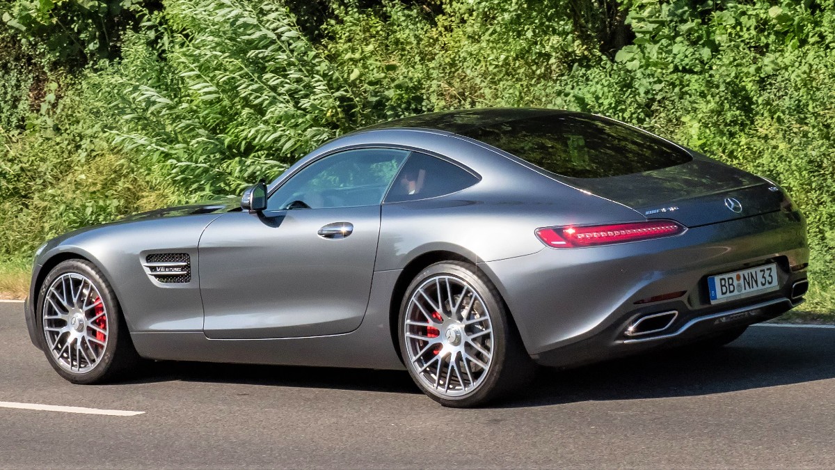 Mercedes Refuses To Lose This Muscle Car Staple In Electric Cars ...