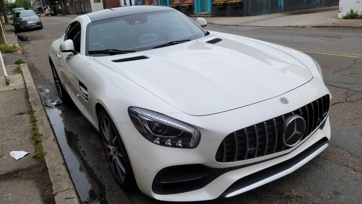 Mercedes Refuses To Lose This Muscle Car Staple In Electric Cars ...