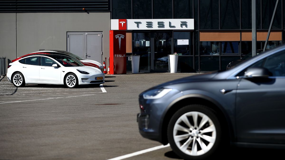 Califorina Tesla Dealership Vandalized Amid Rising Criticism of Elon ...