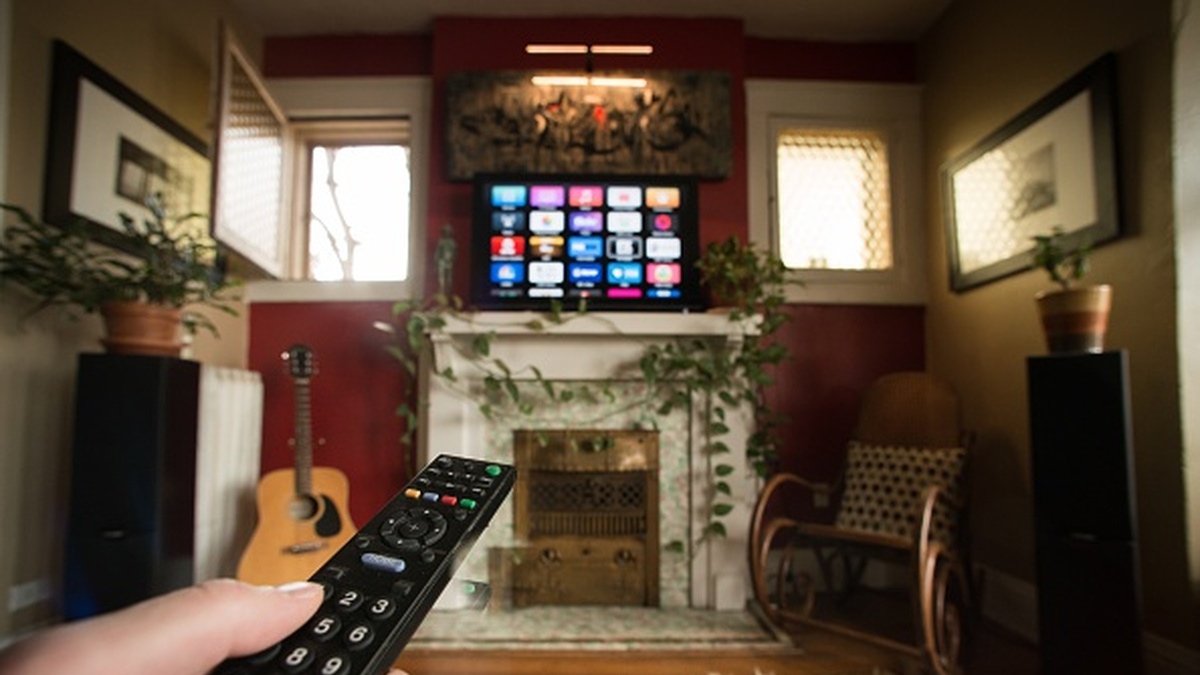 Some TV owners notice Microsoft quietly added something to their smart ...