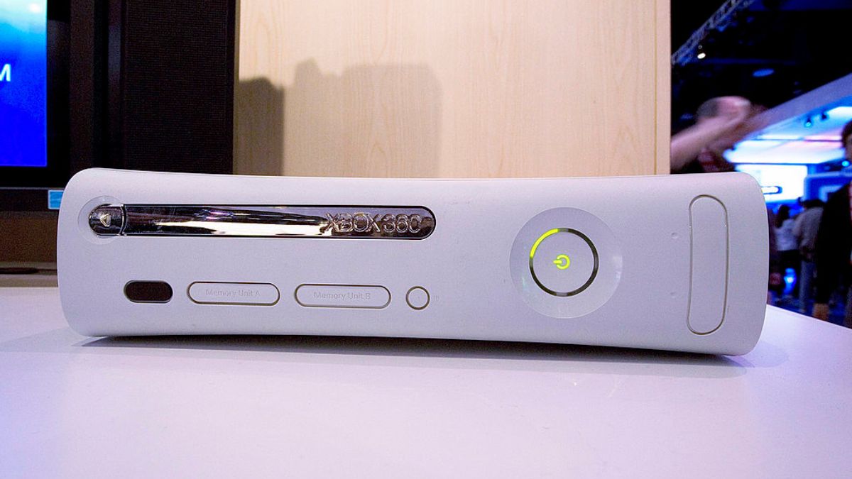 Xbox 360 fan spends 20 years hunting down every single game, and what ...