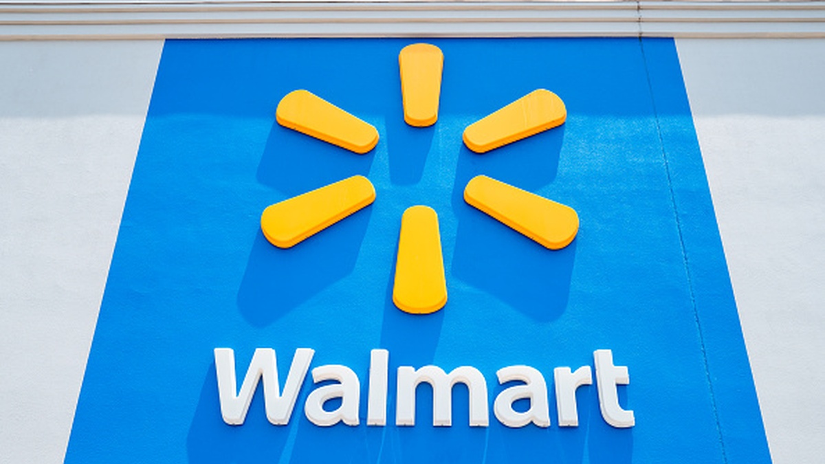 Walmart just added a mysterious device to shopping carts, and what people think it does is ...