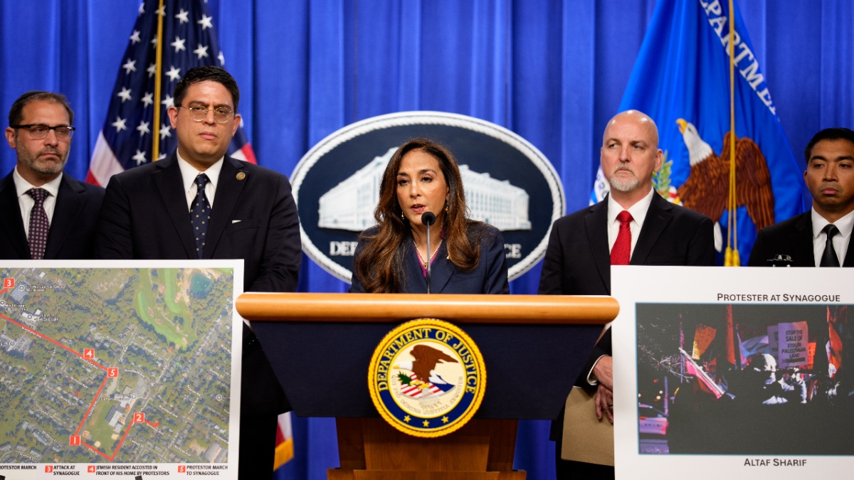 Four top DOJ officials immediately quit in mass protest after being ...