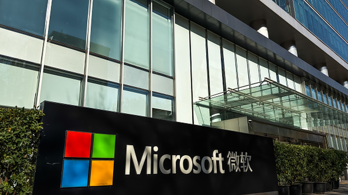 Microsoft's Copilot was secretly reading confidential emails for weeks ...