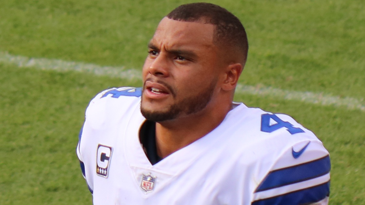 NFL star Dak Prescott's fiancée drops cryptic social media post after ...